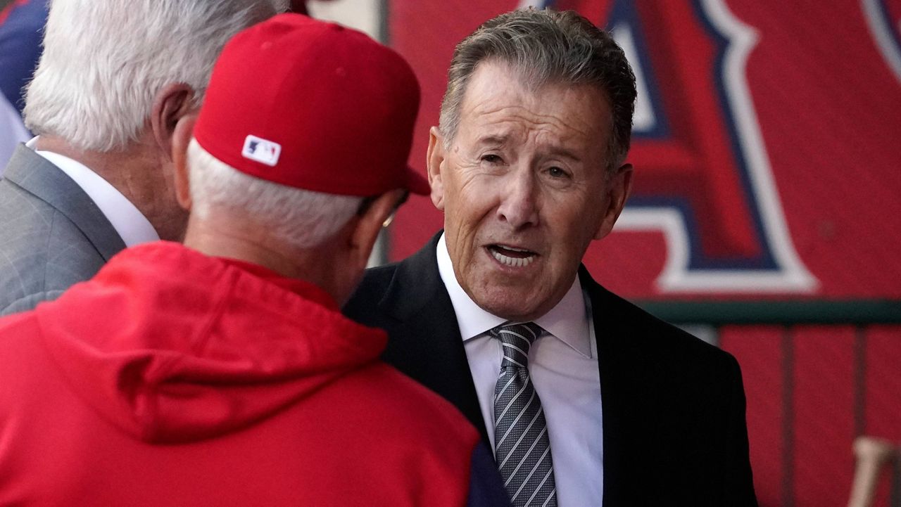 Angels owner Arte Moreno explores selling franchise