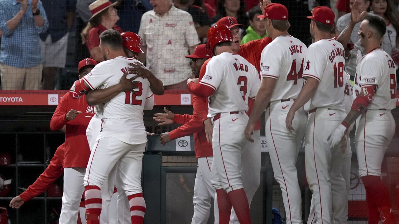 Angels 6-5 victory over Tigers in 10 innings