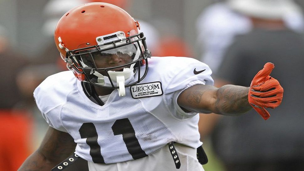 Browns rookie WR Callaway had bullets, gun parts in car