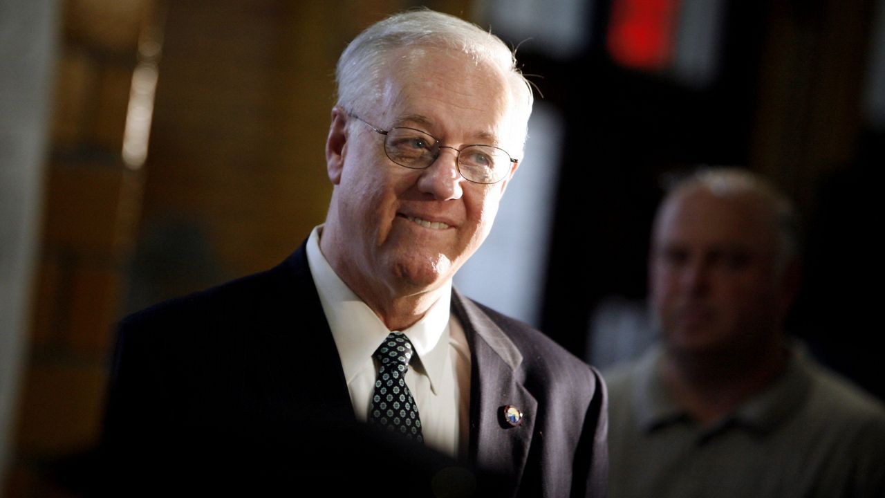 Former New York state Comptroller Alan Hevesi dies at 83