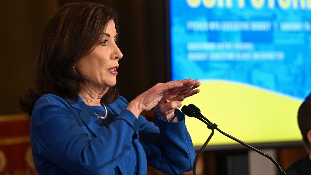 Poll: Hochul favorability down among New York voters