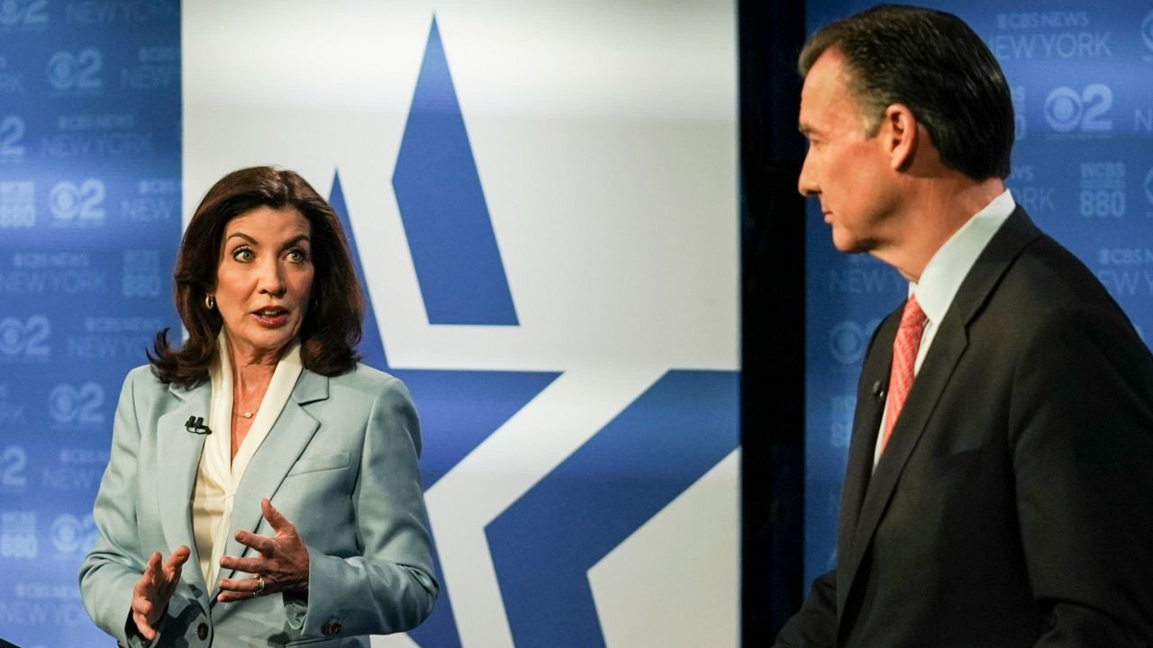 Suozzi meets with Hochul amid bid for Santos seat