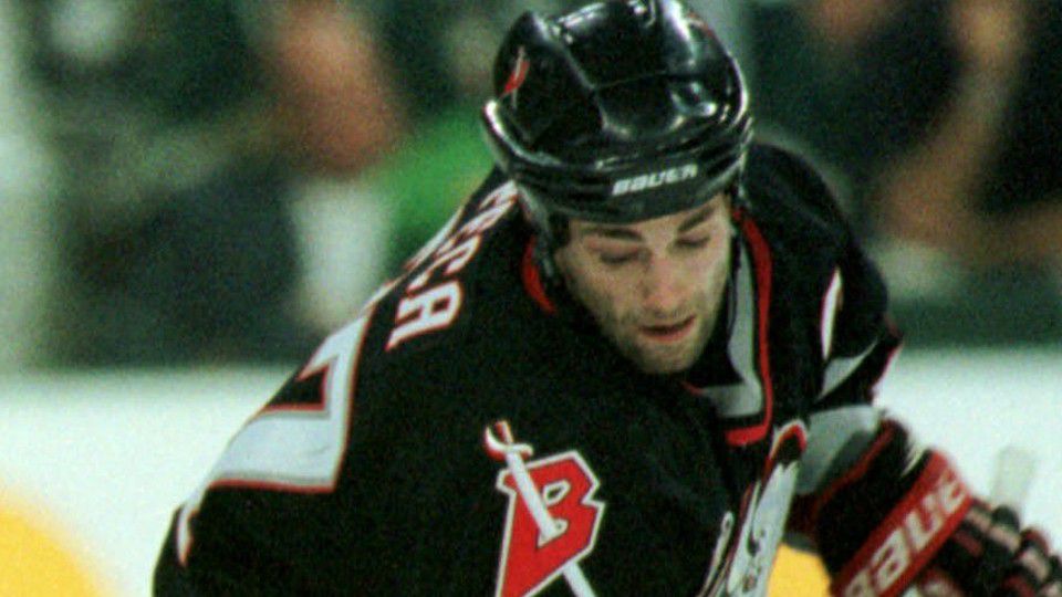 Sabres hire ex-captain Peca as minor league assistant coach
