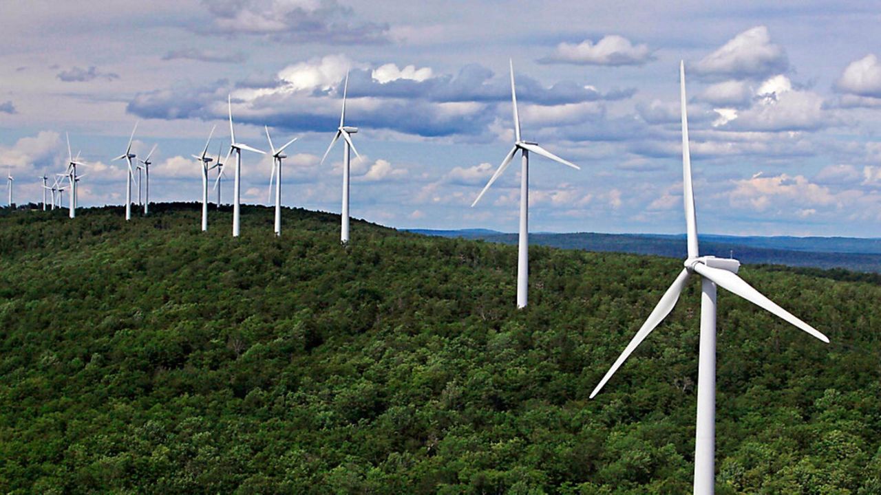 Maine regulators allow wind, utility project to move forward