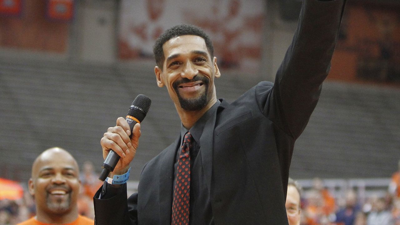 Former SU player Lawrence Moten on Boeheim legacy, Autry