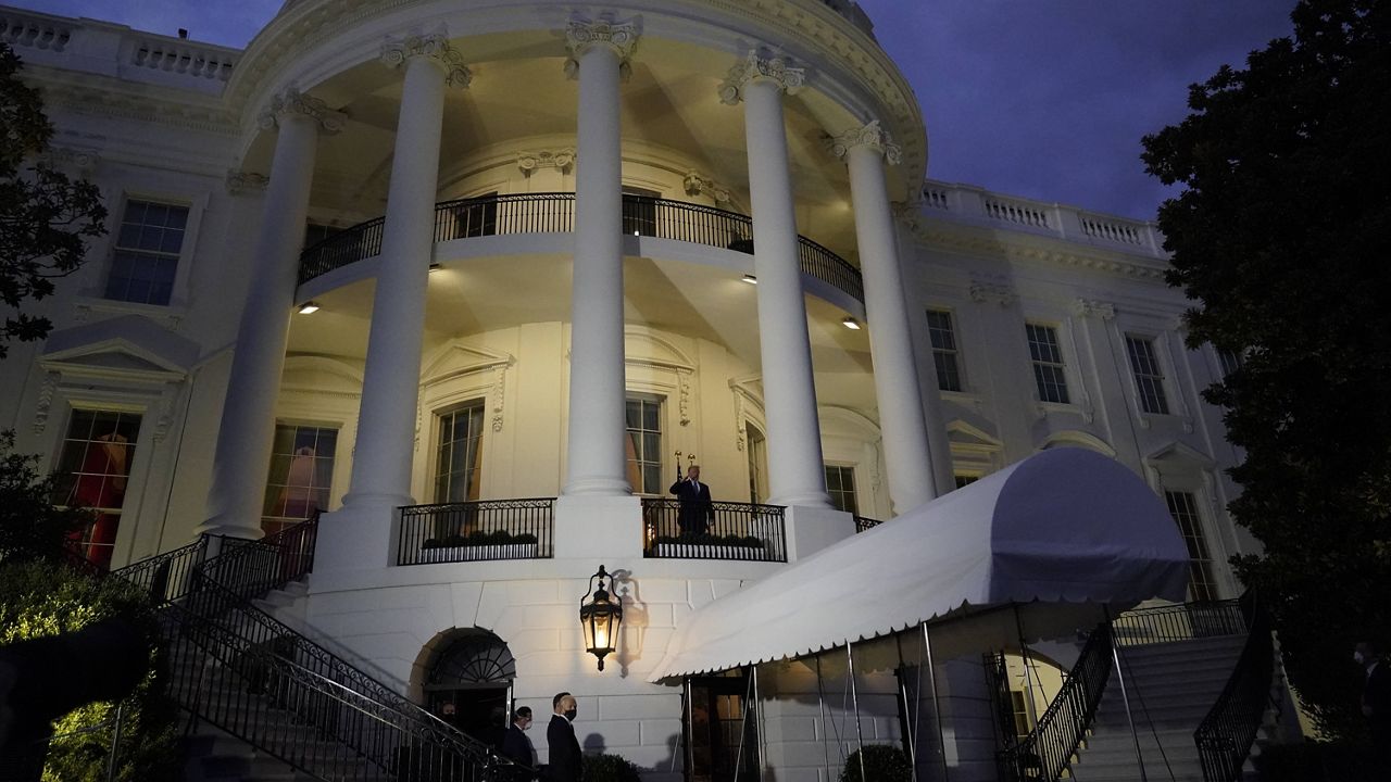 Report: FEMA Memo Says 34 COVID-19 Cases Tied to White House