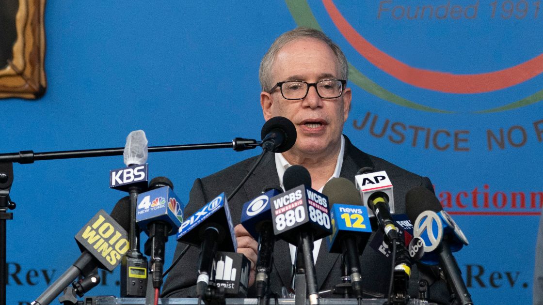 Scott Stringer accuser files sexual harassment complaint with State ...