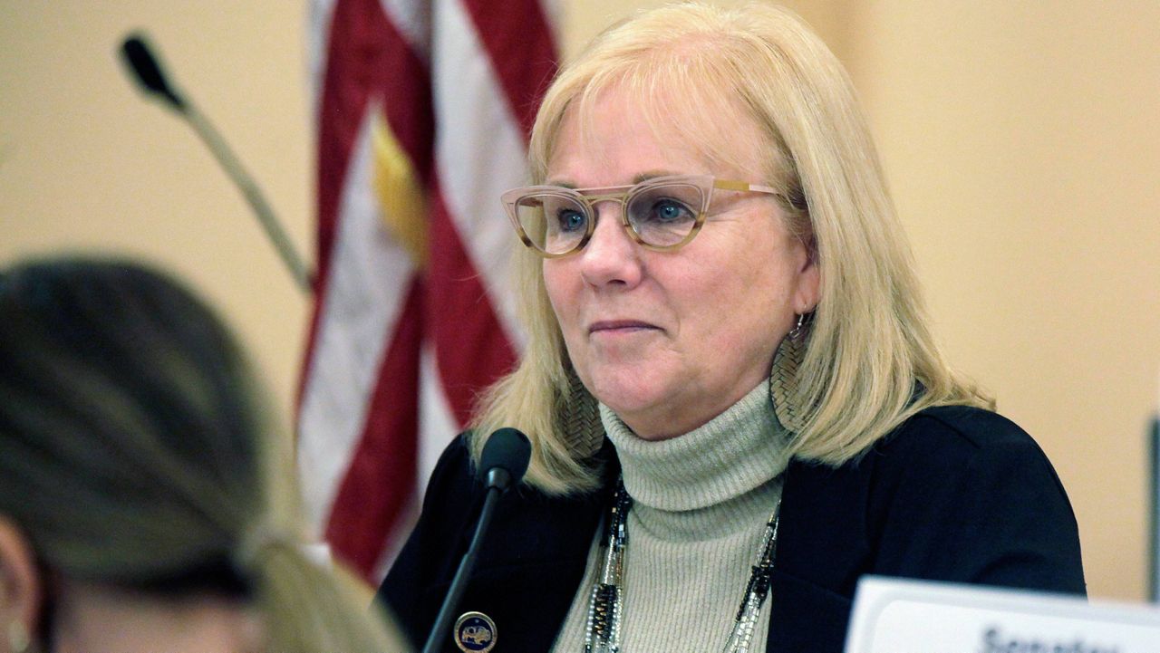 Lawmaker: Kansas should cut ties with foster care contractor