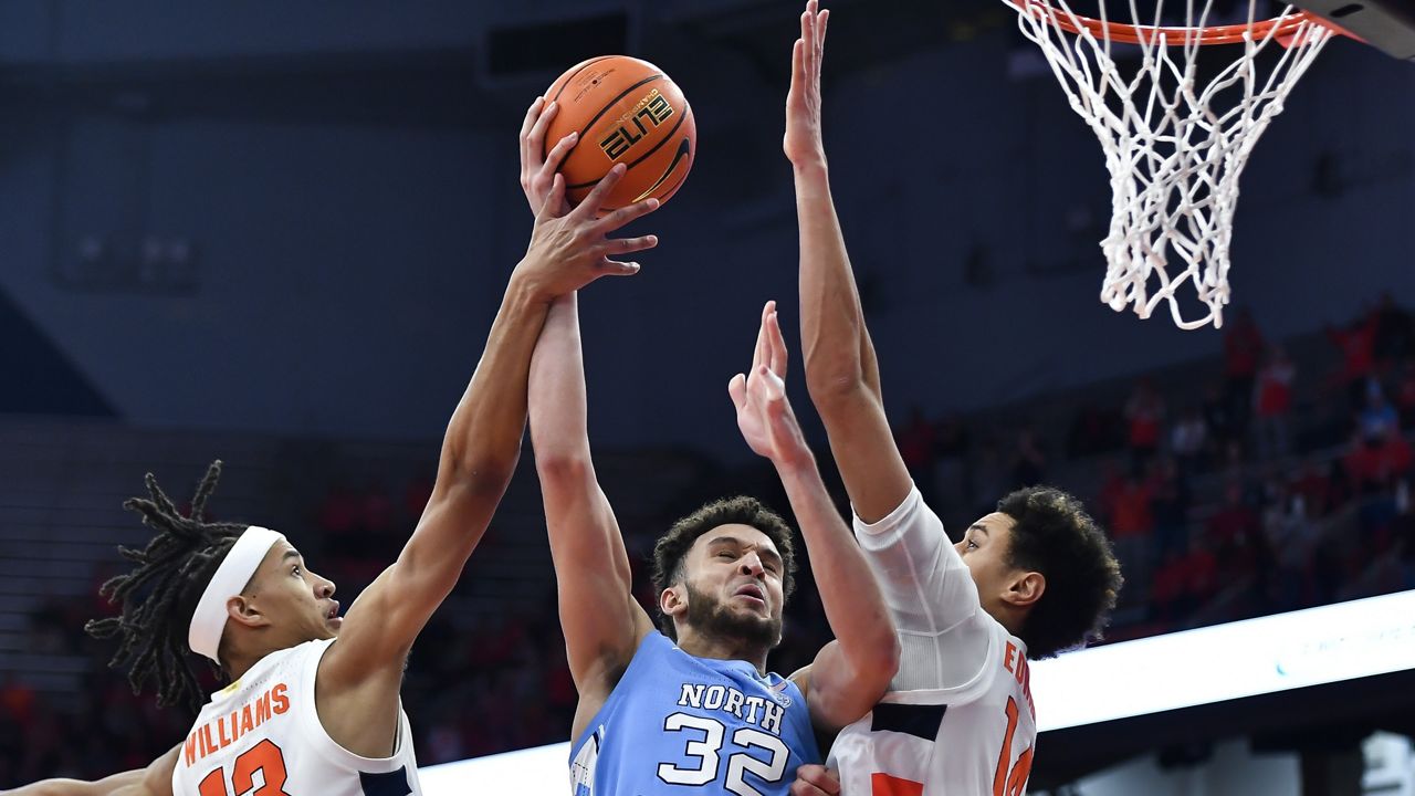 Nance scores 21 as North Carolina survives Syracuse, 72-68