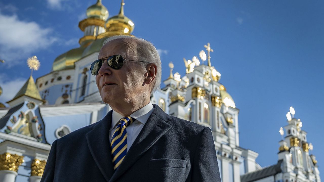 Sneaking a president from Kyiv without anyone noticing