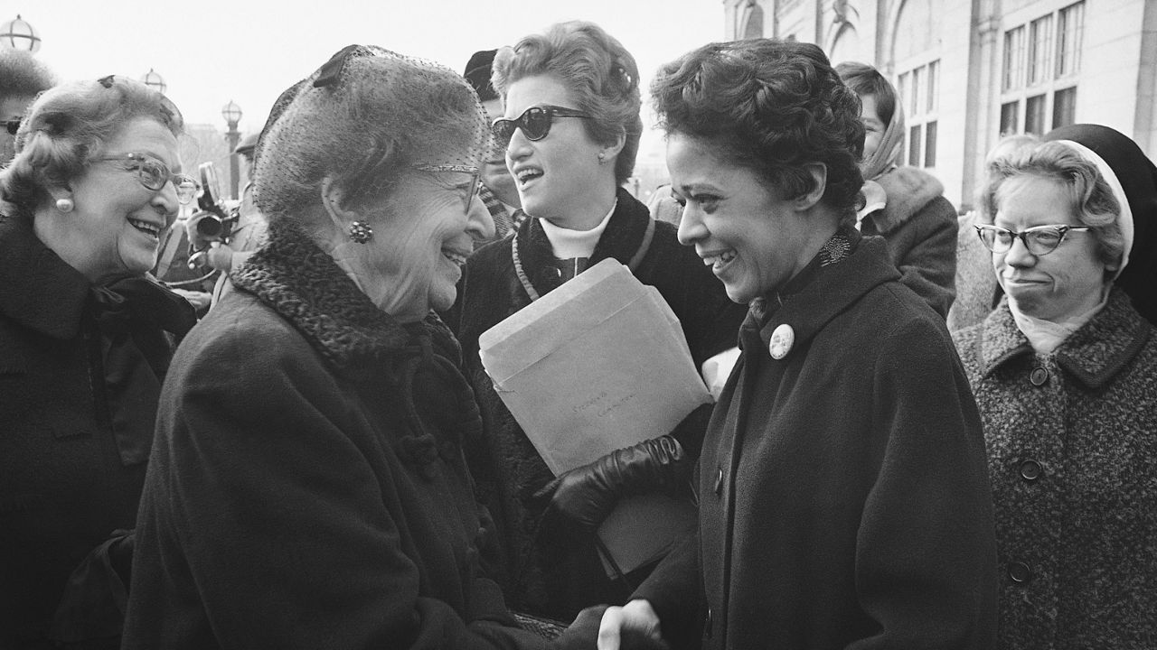 Statue of Vel Phillips approved for Wisconsin Capitol