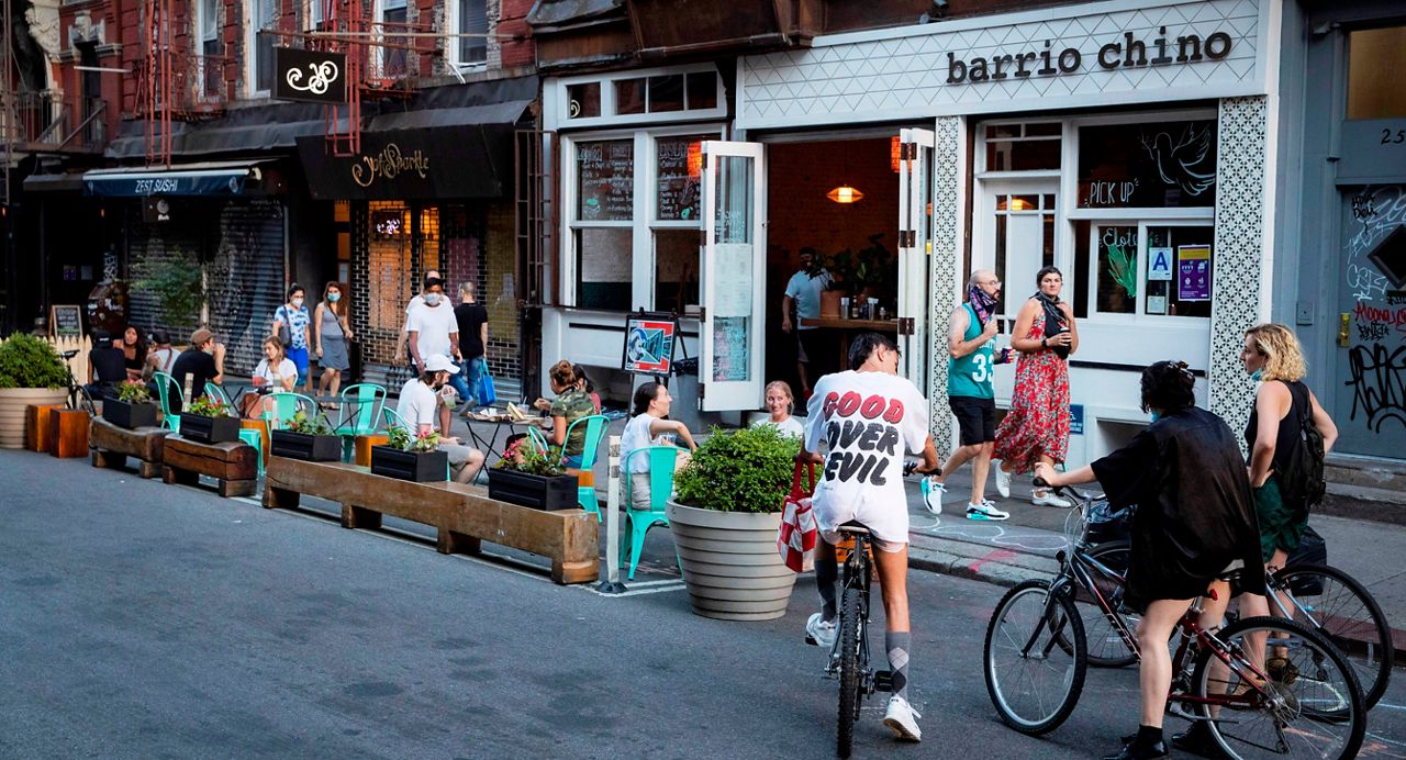 Expanded Outdoor Dining Applications