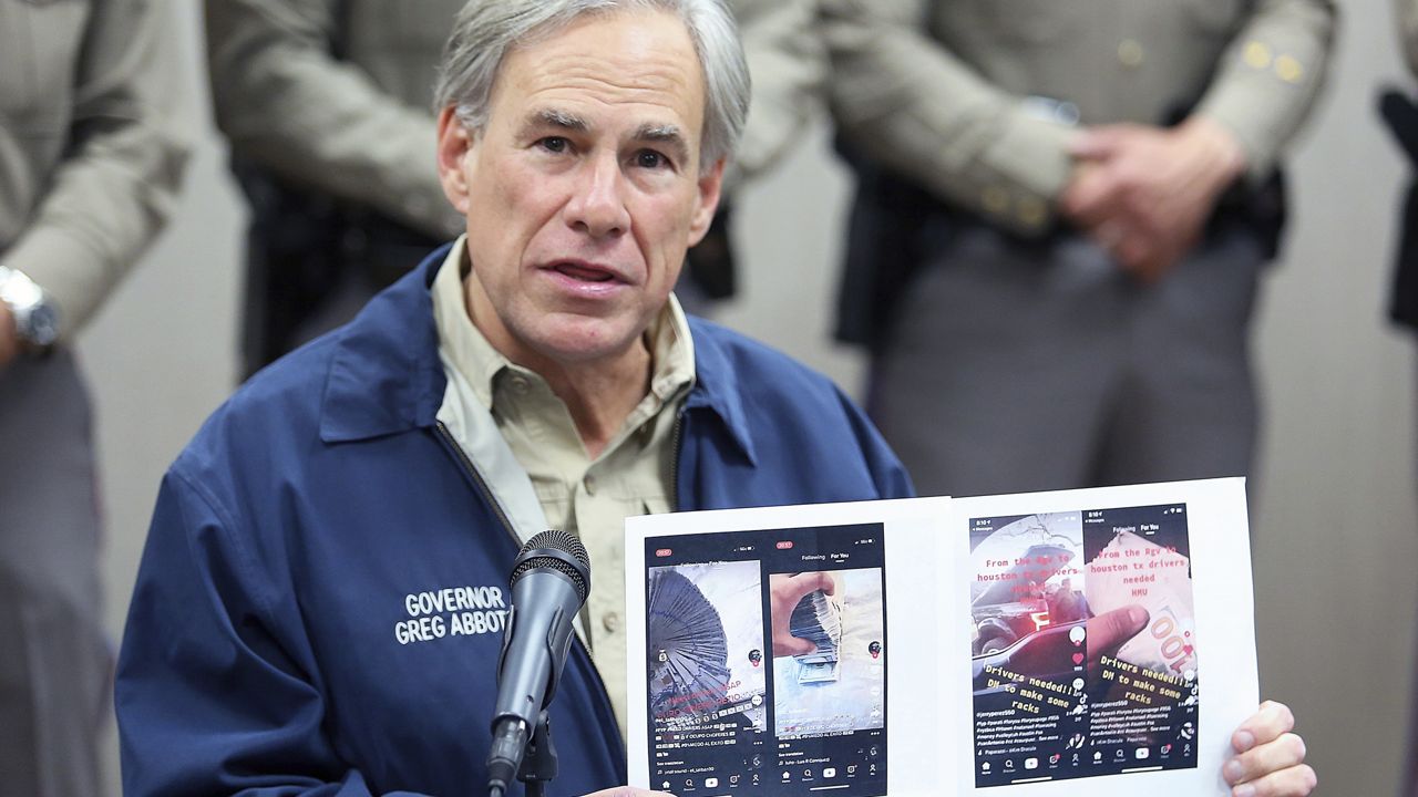 Kentucky House passes resolution supporting Texas governor