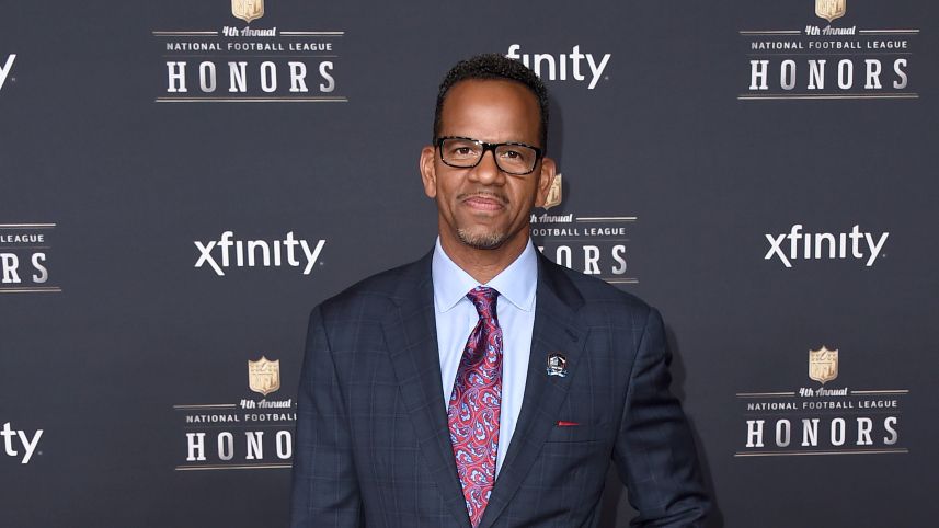 Andre Reed hopes help heal Buffalo in wake of shooting