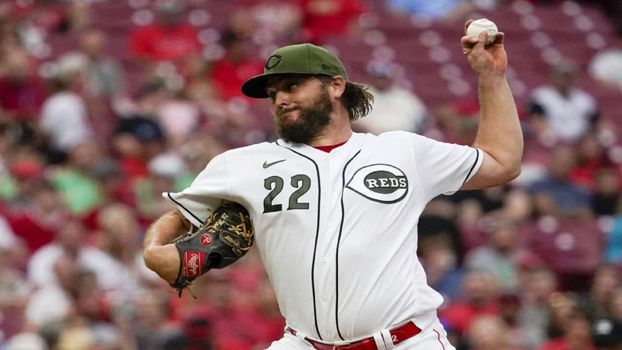 Keller scheduled to start for Pittsburgh against Cincinnati