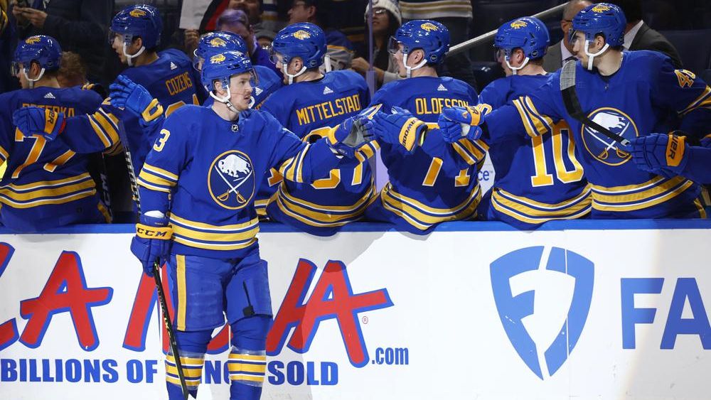 Skinner nets 2 as Sabres lose sixth in a row to Vancouver