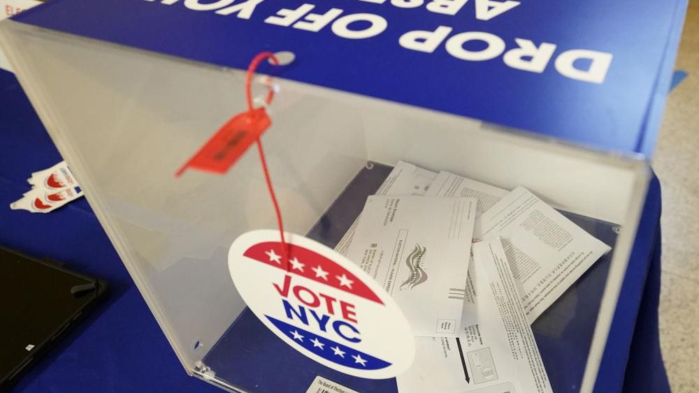 NY counts absentee ballots amid legal challenge