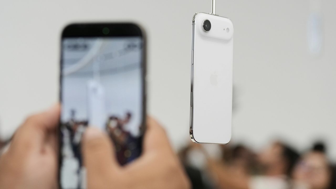 Apple unveils its latest iPhone lineup