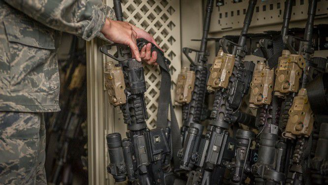 AP: US military guns lost, stolen from North Carolina bases