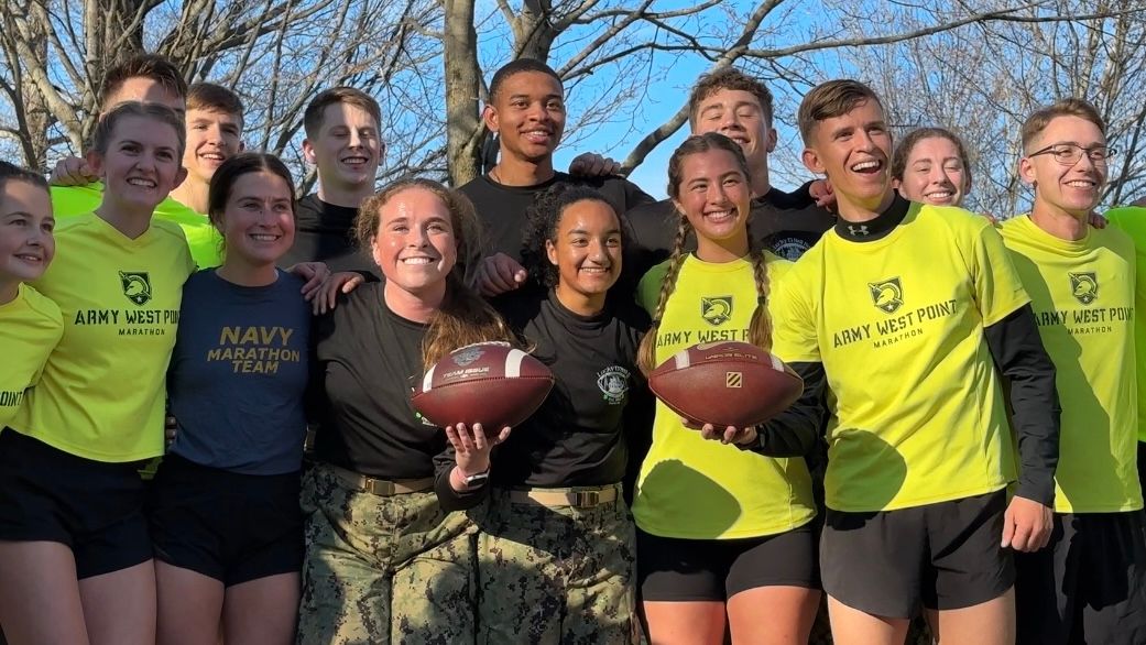 Army, Navy relay teams bring game balls to Foxborough