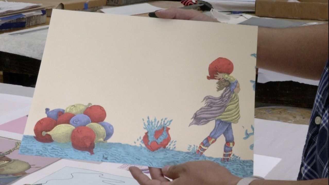 Art professor showcases migrant experience