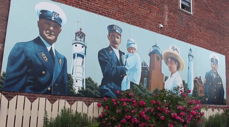 Artists in Ashland working on latest mural