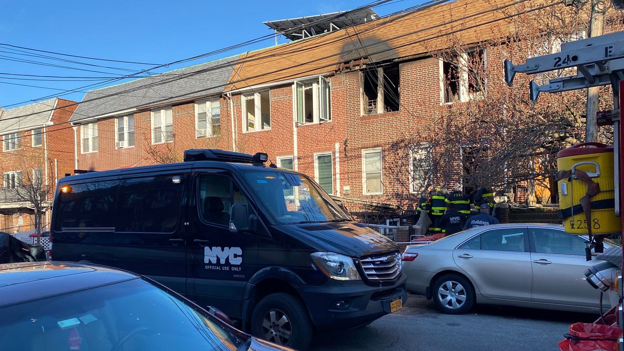 2 people killed in Astoria e-bike battery fire: FDNY