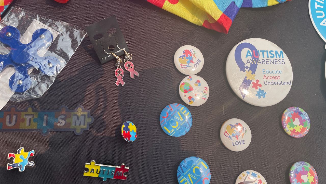 Kentucky woman raises autism awareness