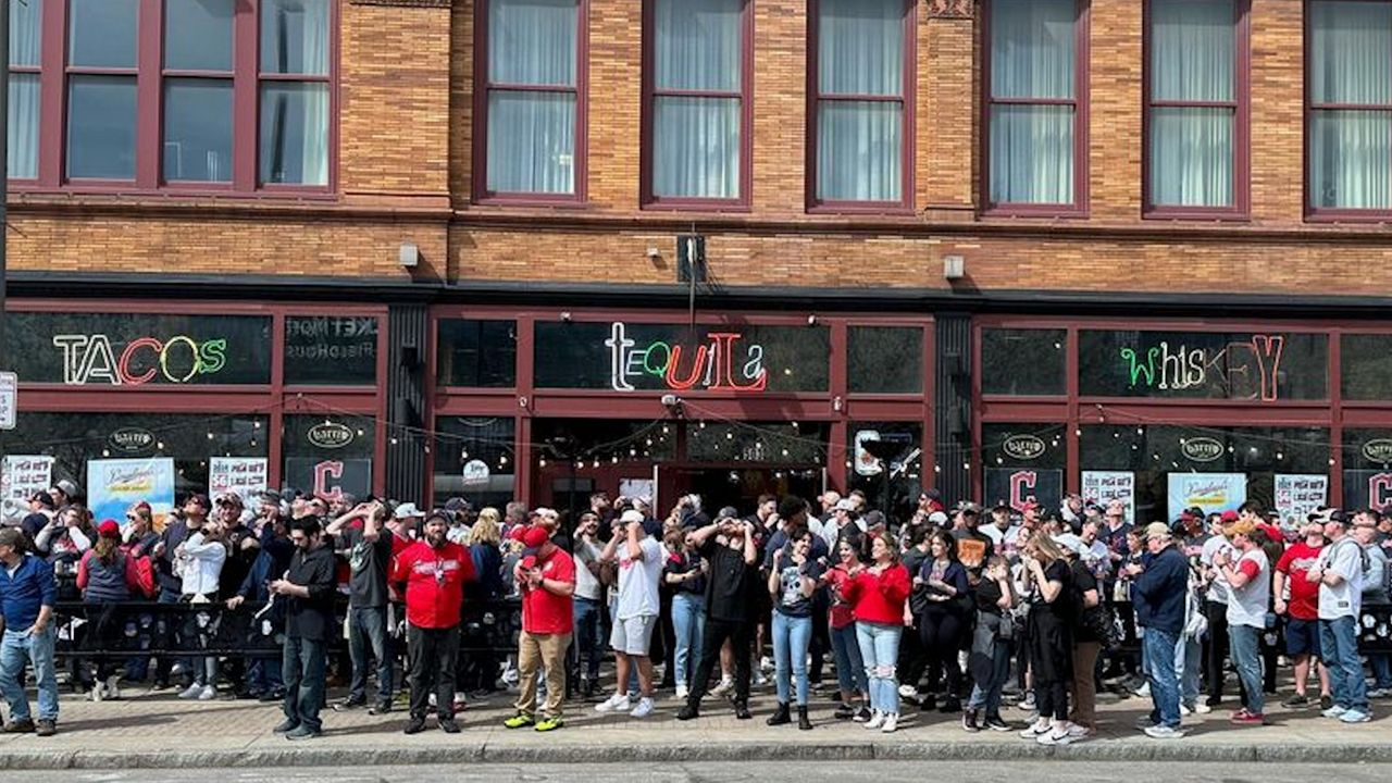 Restaurants benefit from busy weekend in Cleveland