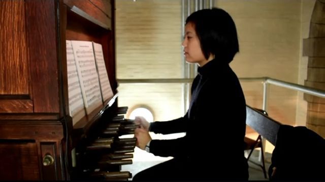 Carillon player continues ringing tradition at Midtown church