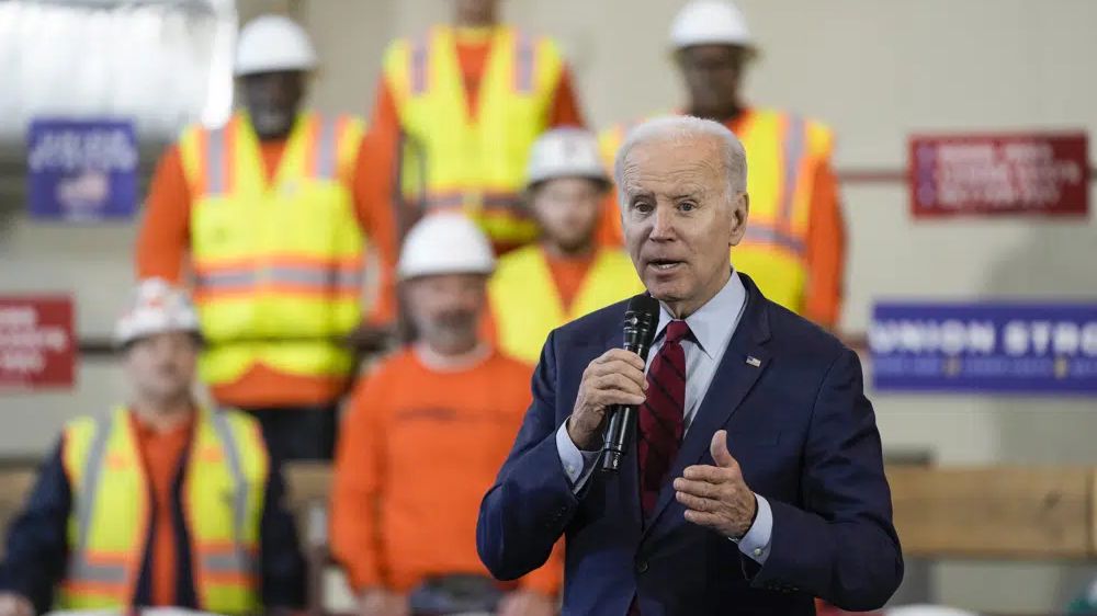 Biden rallies workers in Wisconsin after big speech
