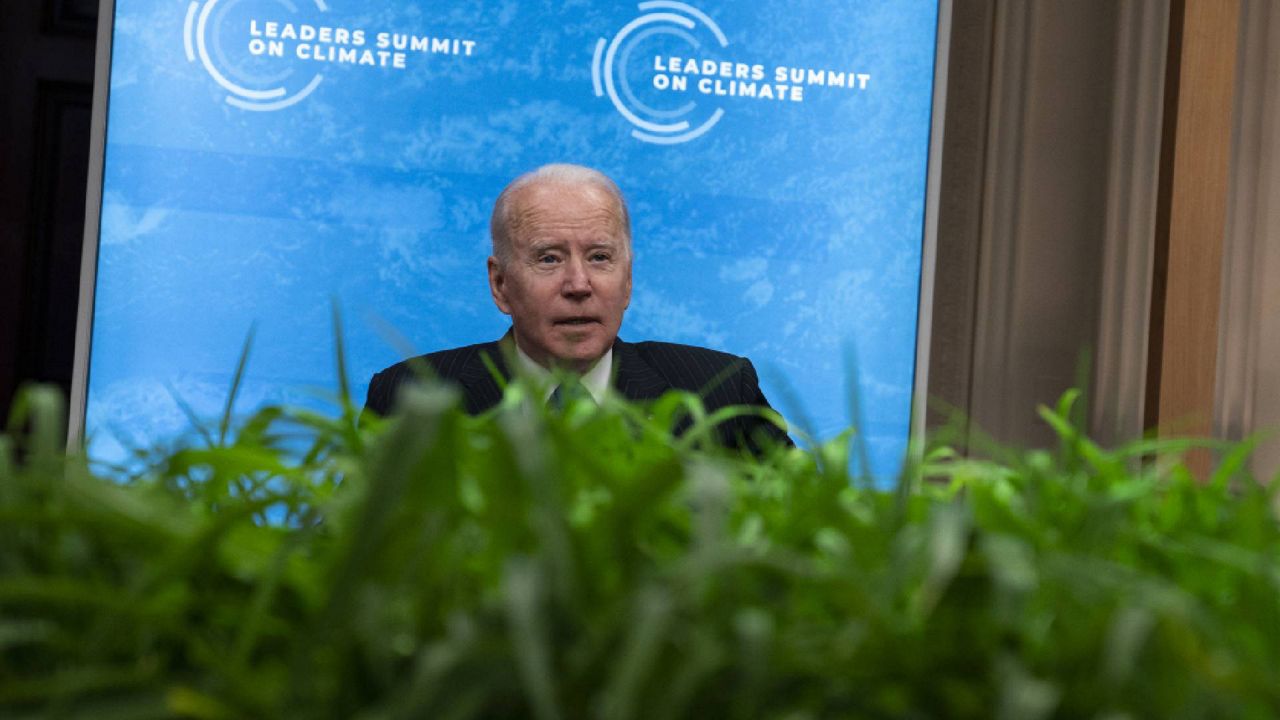 Biden signs order on financial risks of climate change