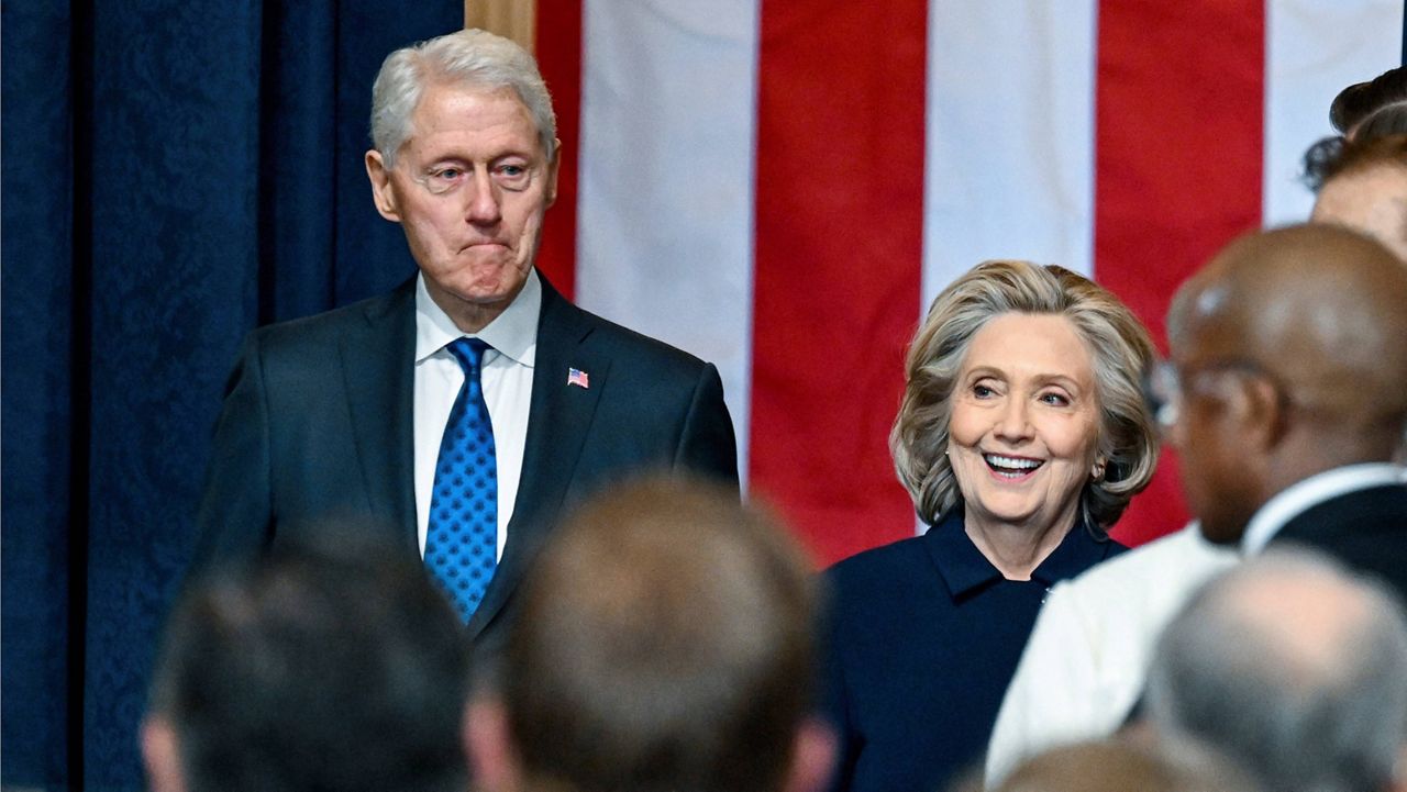 Clintons refuse to testify in House Epstein investigation