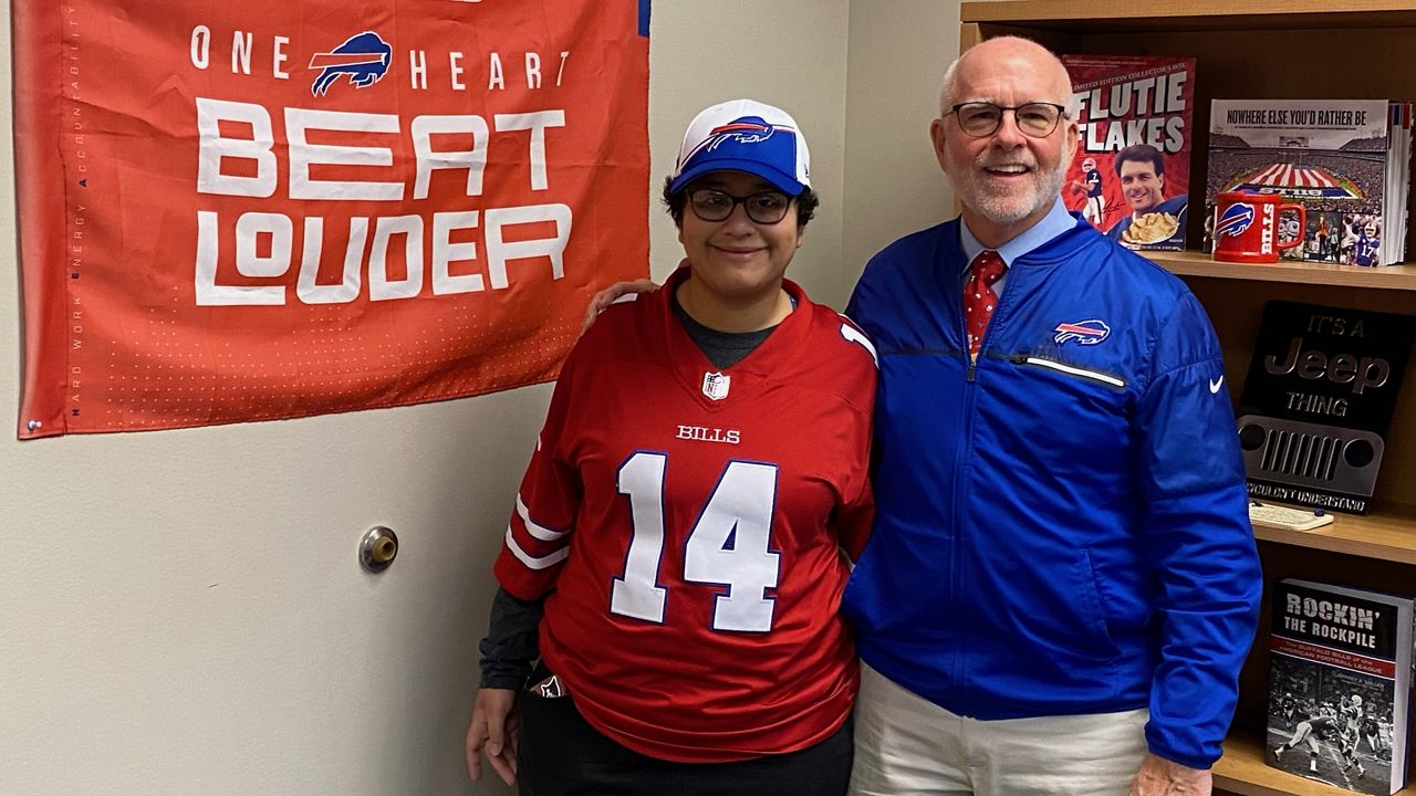 Principal repays student's kindness with Bills tickets