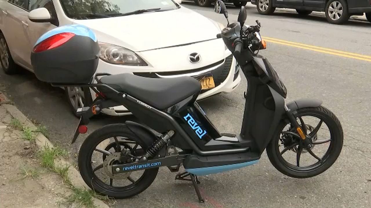 An electric moped-sharing service has launched in Brooklyn