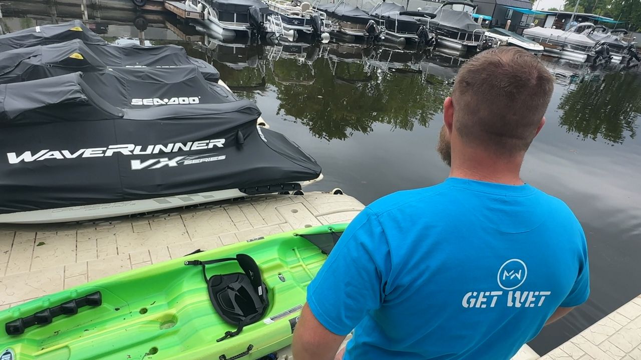 Small boating businesses deal with challenges