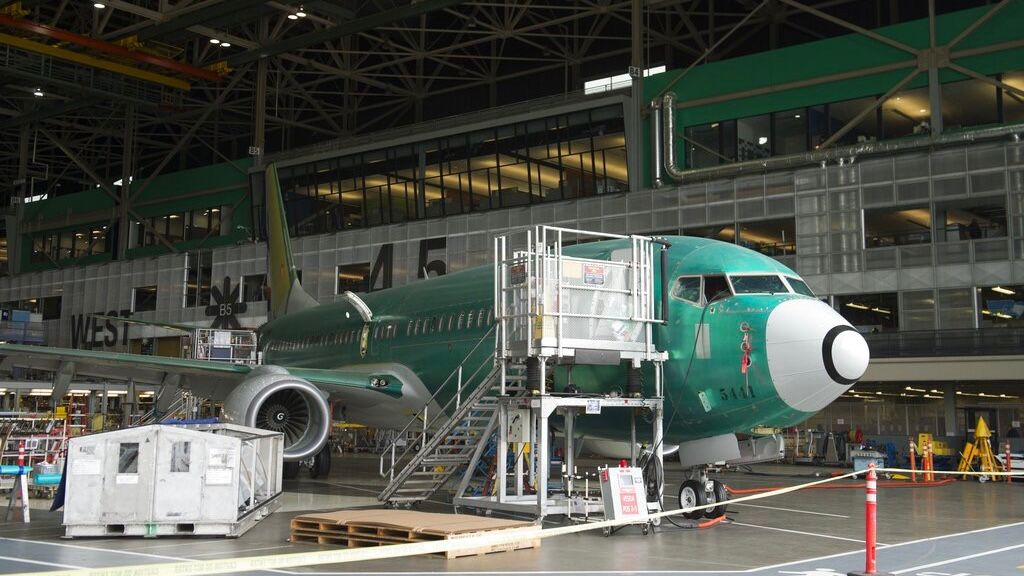 Boeing will pause work on 737 for quality training