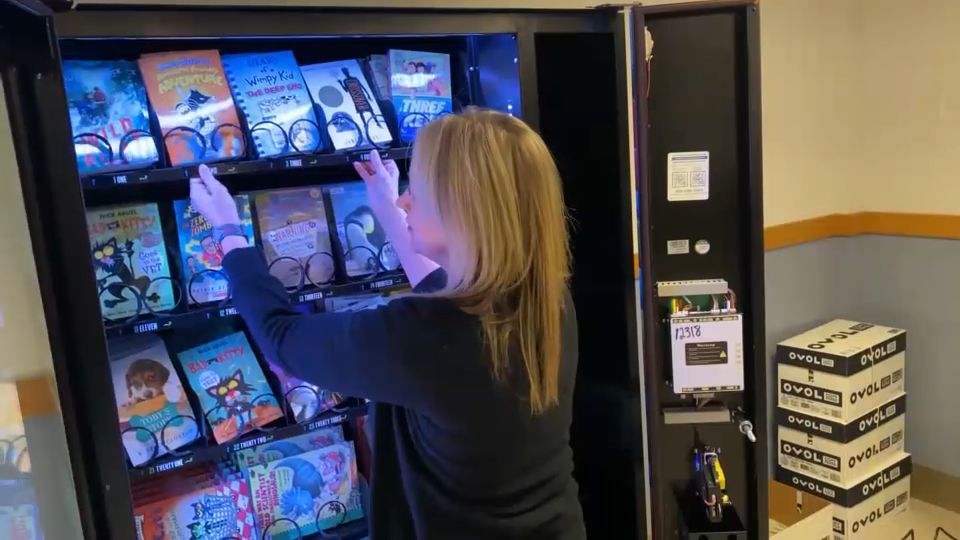 Texas school provides book vending machine