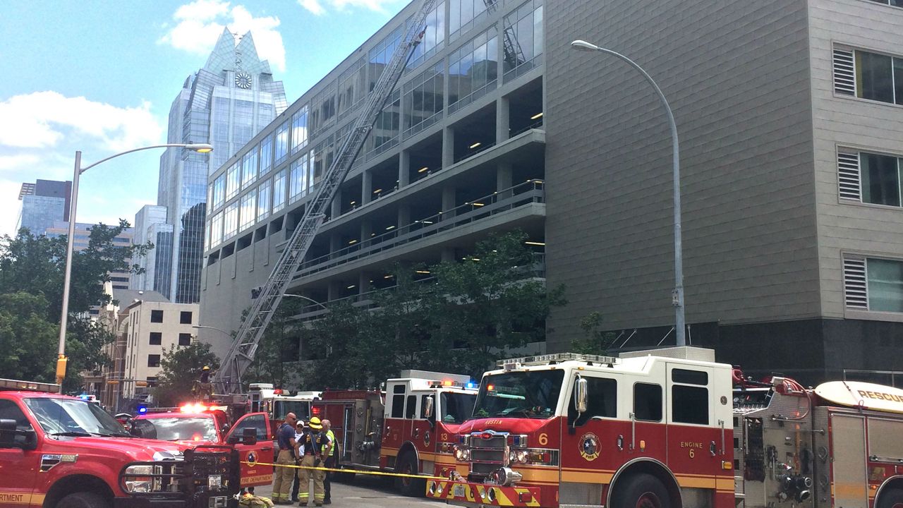 Crews knock out fire on 9th floor of downtown Austin high-rise