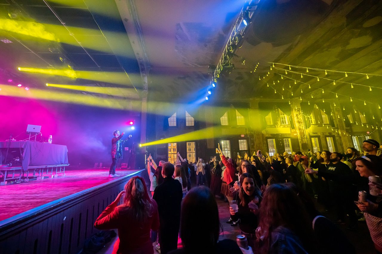 Dance parties making waves in Wisconsin entertainment scene