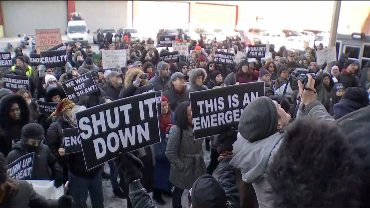 Protests Erupt Over Lack of Heat at Federal Prison