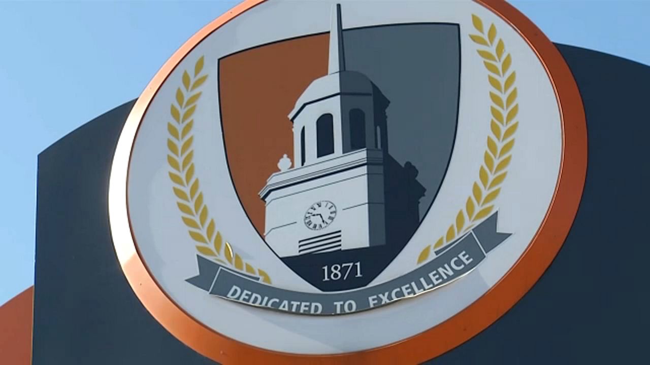 Tips for College Grads Trying To Find Work During COVID-19