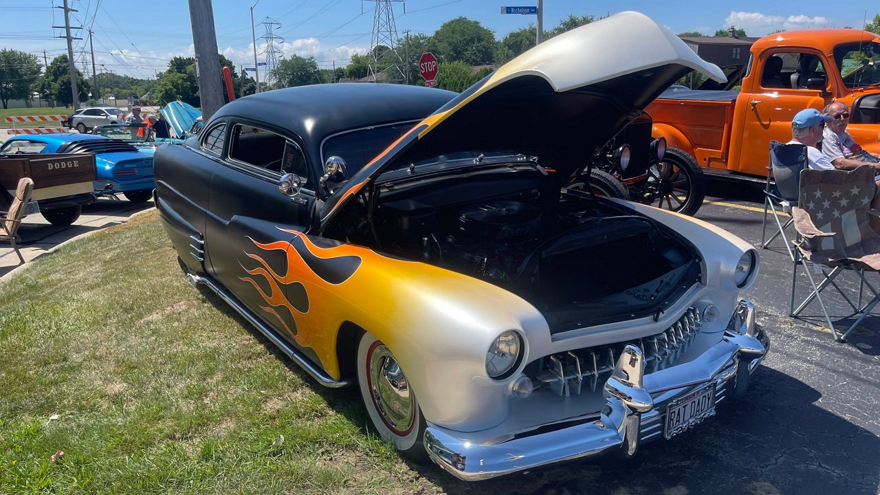 Cudahy hosts car show fundraiser for young burn survivors