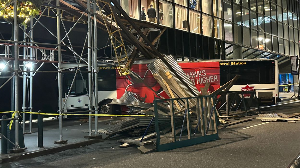 FDNY: One injured after bus hits scaffolding in Midtown