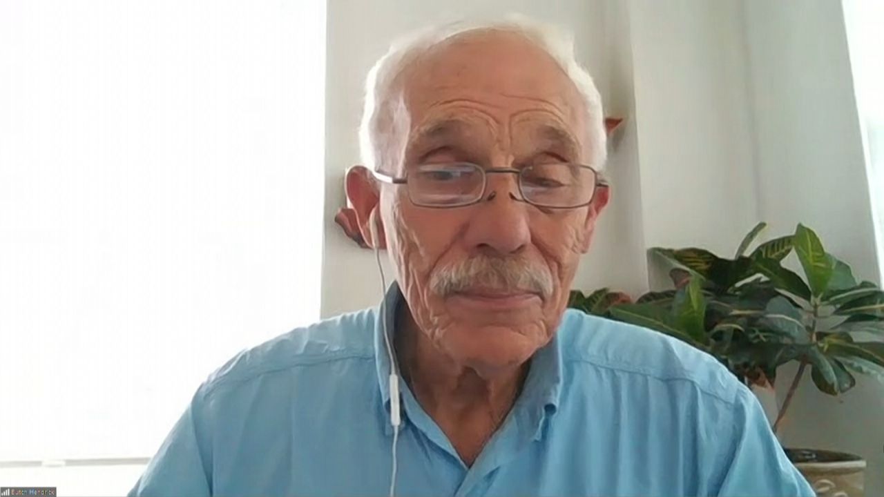 Diving expert elaborates on search for missing submersible