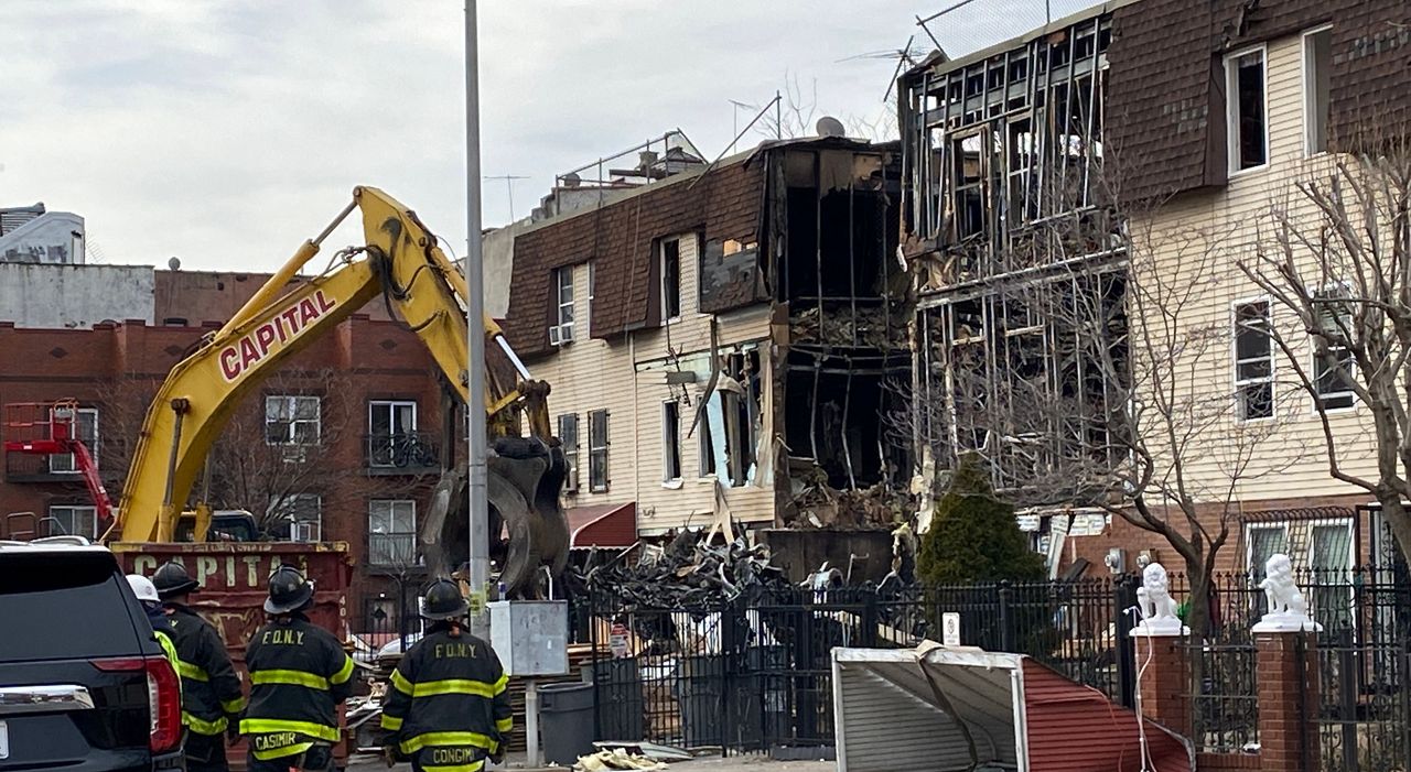 Full demolitions ordered after suspected Bronx blast