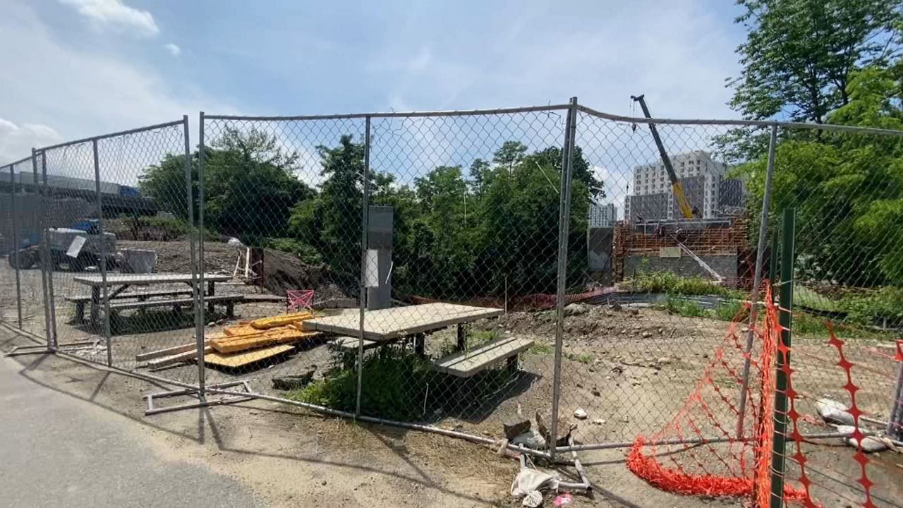 Residents hope to preserve Starlight Park