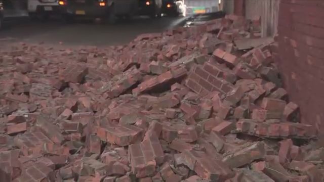 No Injuries After Brick Wall Collapses onto Cross Bronx Expressway