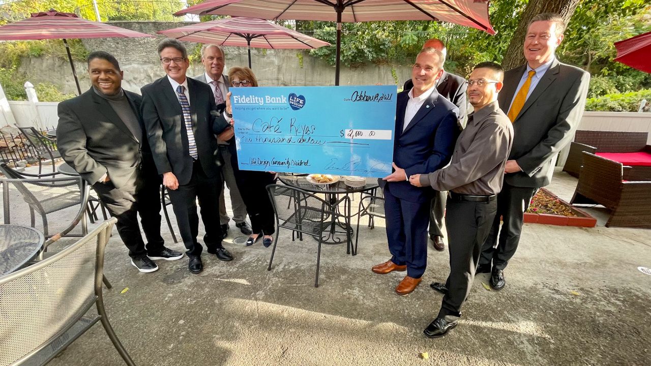 Café Reyes receives $2,000 from outdoor dining grant program