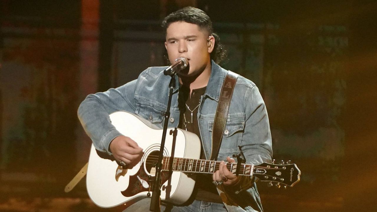 'American Idol' contestant Caleb Kennedy off show after controversial ...